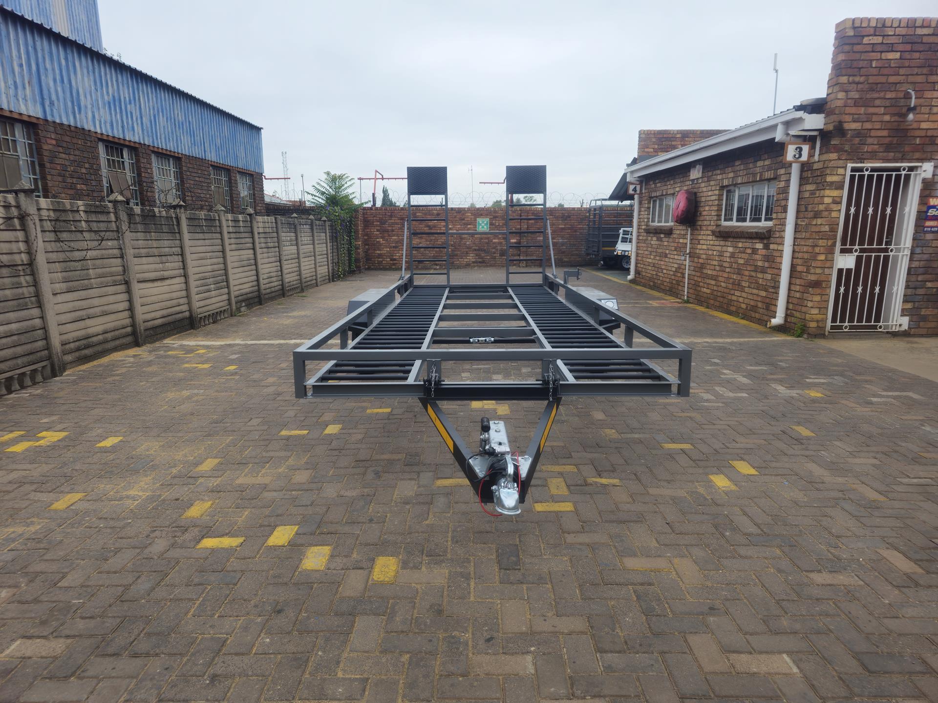 6 Meter Car Trailer Ribbed